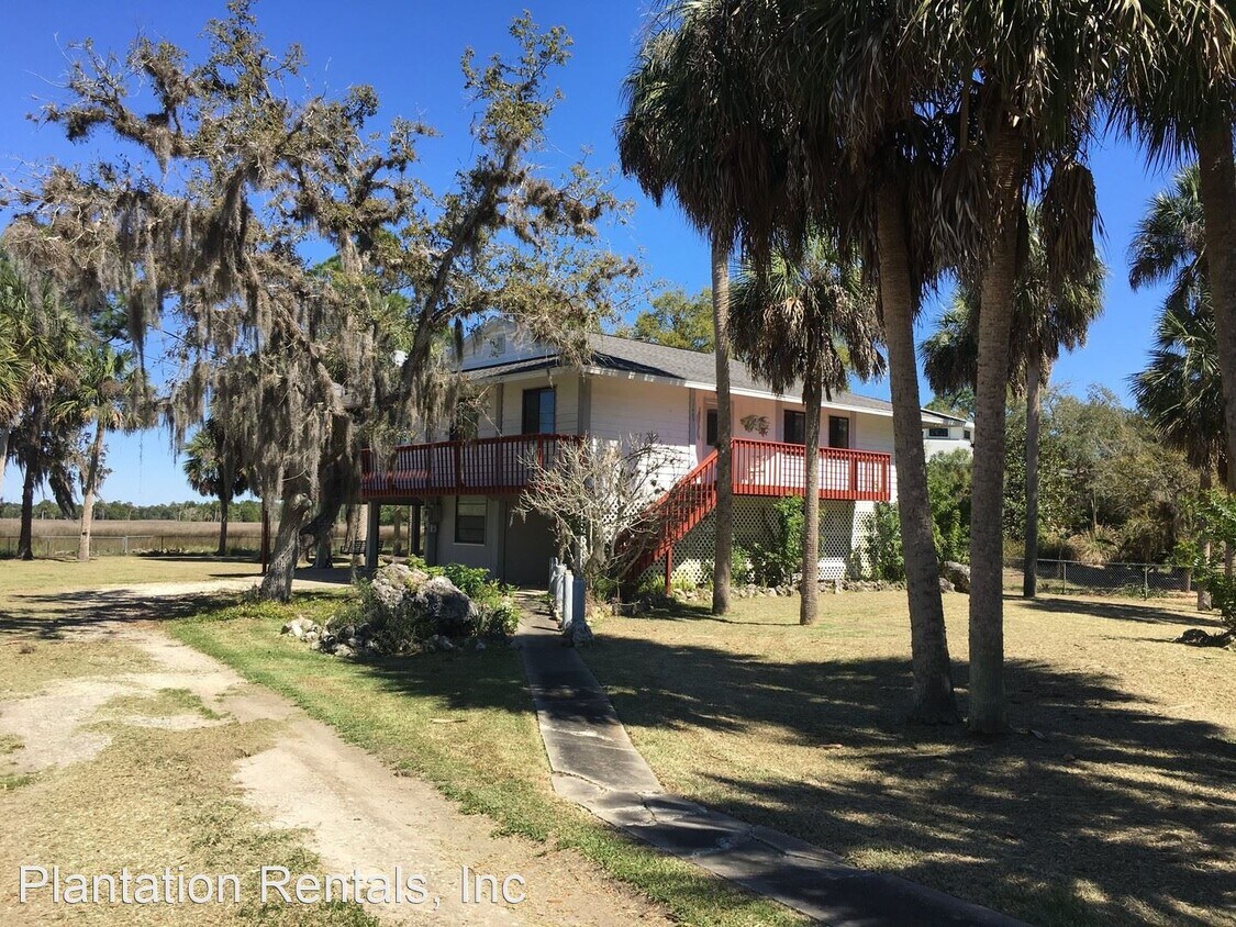 11485 W Dixie Shores Dr, Crystal River, FL 34429 - House Rental in ...