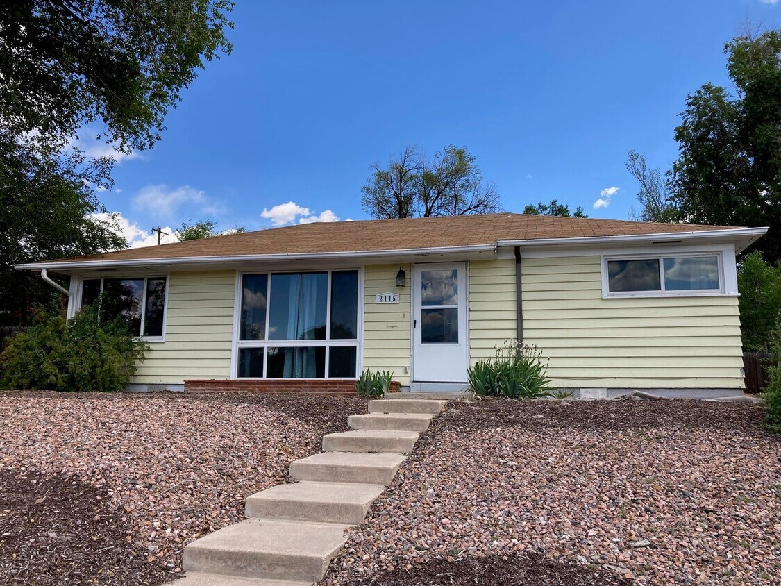 2115 N Union Blvd, Colorado Springs, CO 80909 - House Rental in ...
