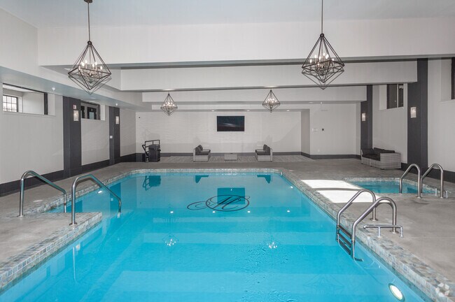 The Marott Apartments - 2625 N Meridian St Indianapolis, IN ...