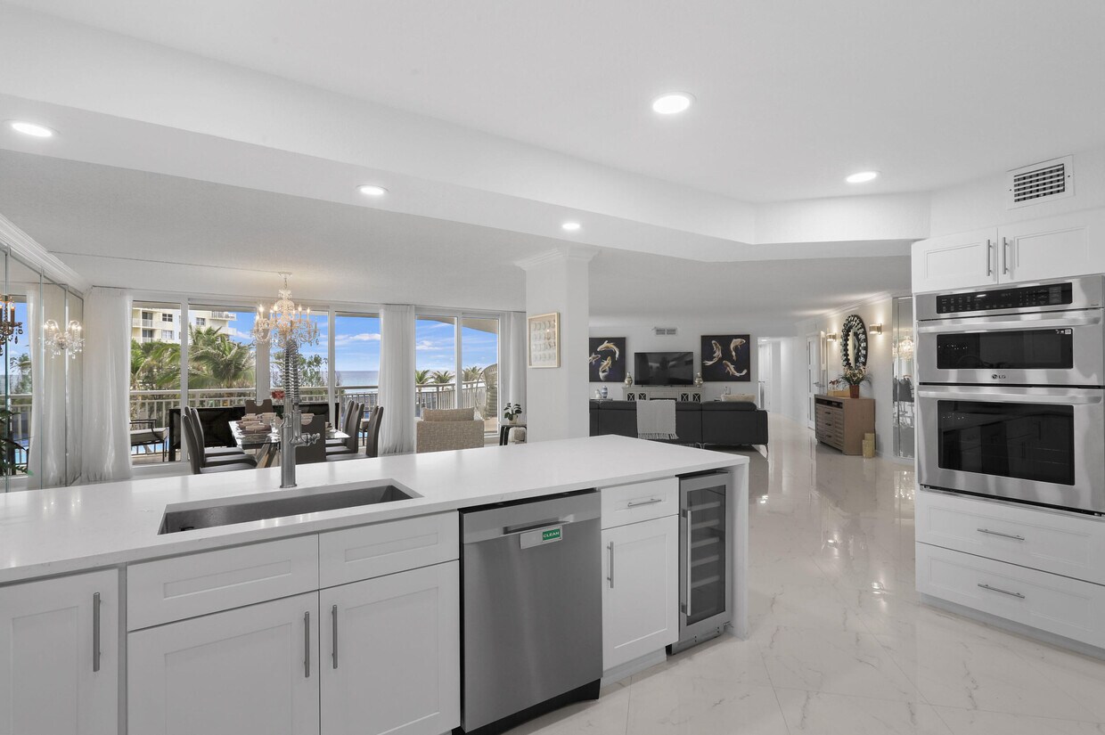 3546 S Ocean Blvd Unit 424, South Palm Beach, FL 33480 - Condo for Rent ...