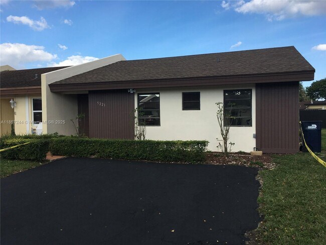 Bent Tree South Apartments for Rent with Utilities Included - Miami, FL ...