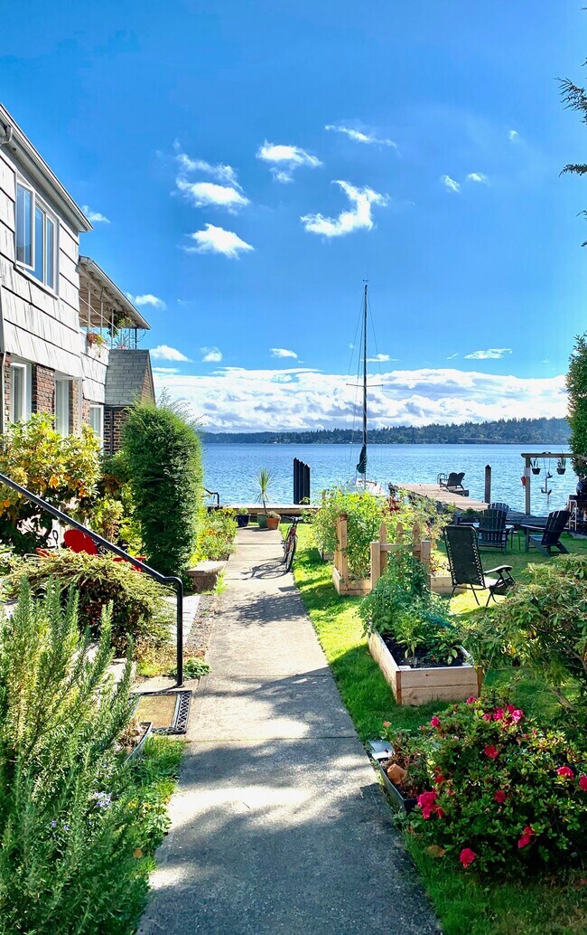 Beautiful Waterfront Community Apartments - Seattle, WA | Apartments.com
