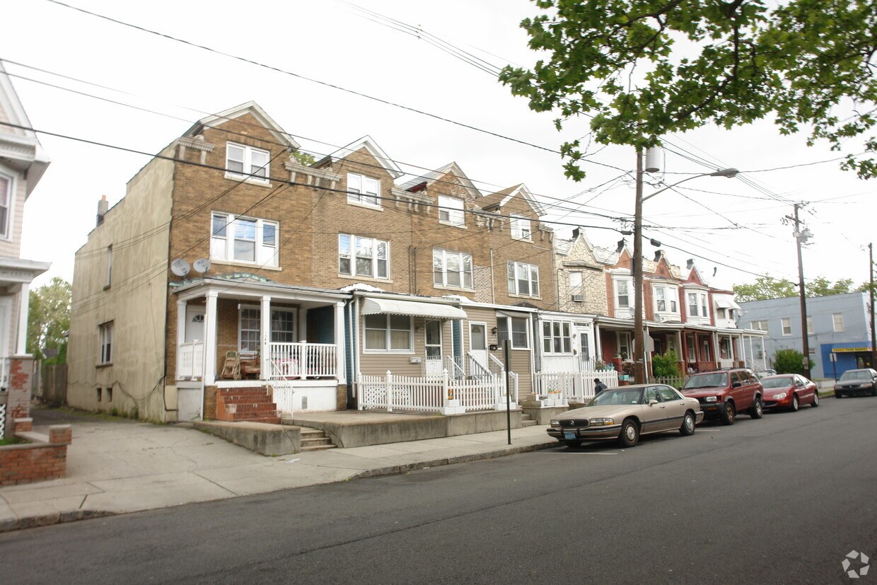 146-158 Lewis St, Perth Amboy, NJ 08861 - 146-158 Lewis St Perth Amboy ...