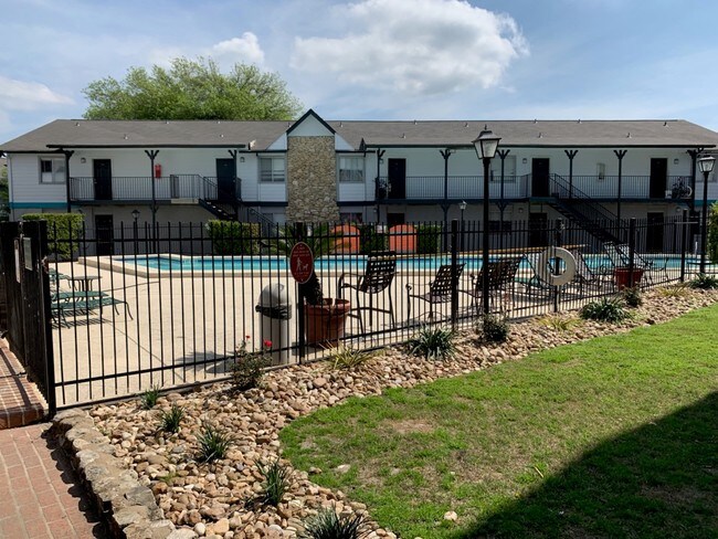 Emerson Apartments Apartments - Austin, TX | Apartments.com