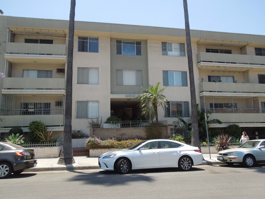4614 Finley Ave Unit 12, Los Angeles, CA 90027 - Condo for Rent in Los ...