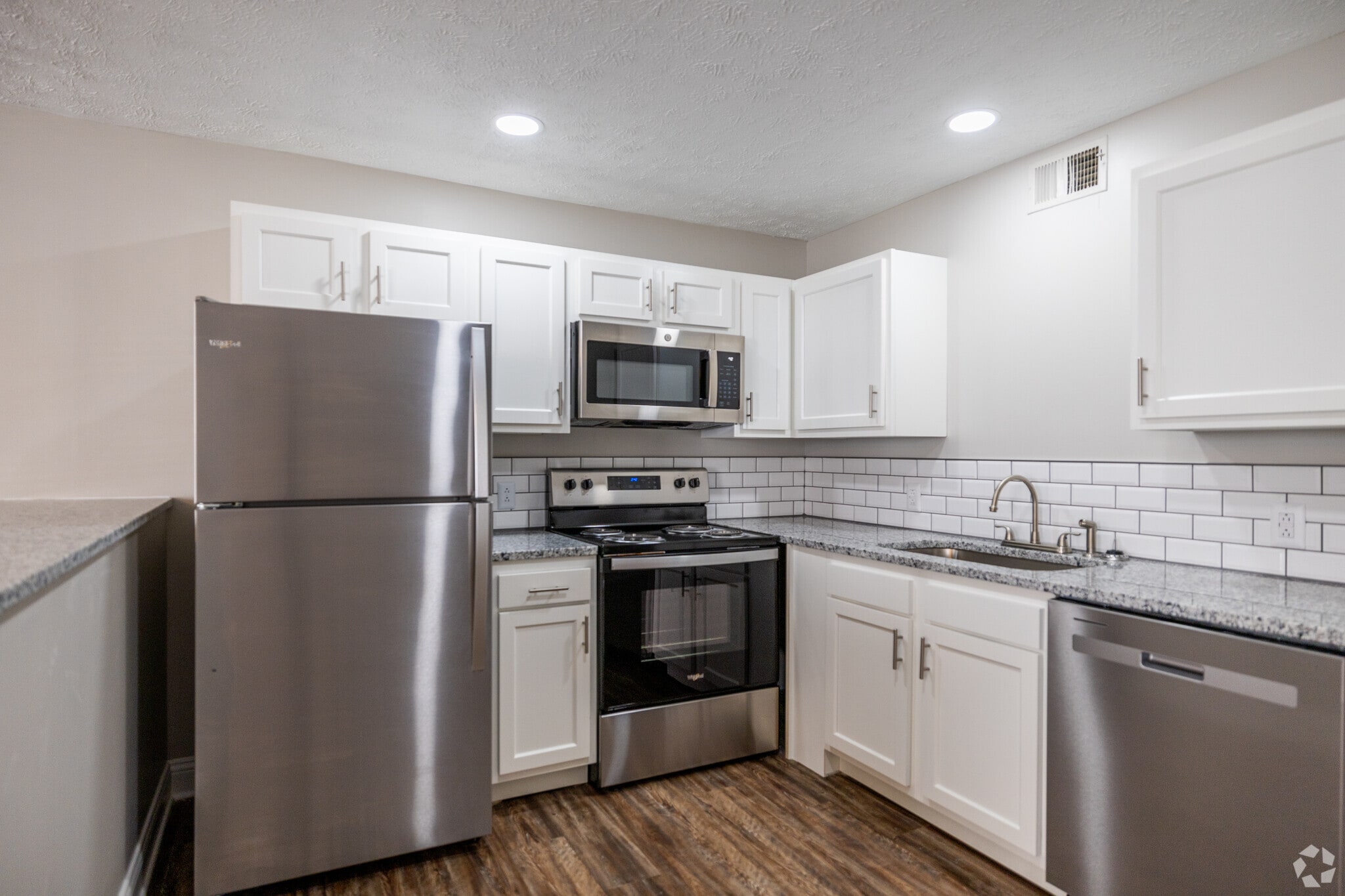 Landing at Tates Creek - 3565 Tates Creek Rd Lexington, KY 40517 ...