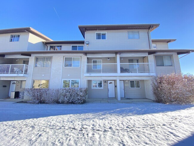 Townhomes for Rent in Calgary AB | Apartments.com