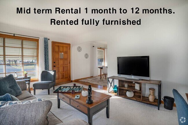 Grantwood Heights Apartments for Rent with Hardwood Floors - Parma, OH ...