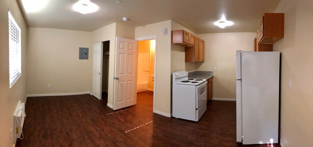 4806 E Charleston Blvd Unit 4806-18, Las Vegas, NV 89104 - Room for ...