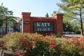 Katy Place Apartments Rentals - Columbia, MO | Apartments.com