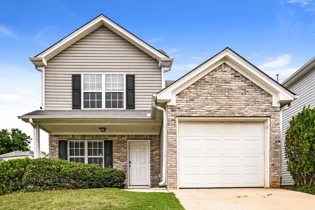 Adams Walk at City Square Apartments for Rent with a Yard - Mcdonough ...