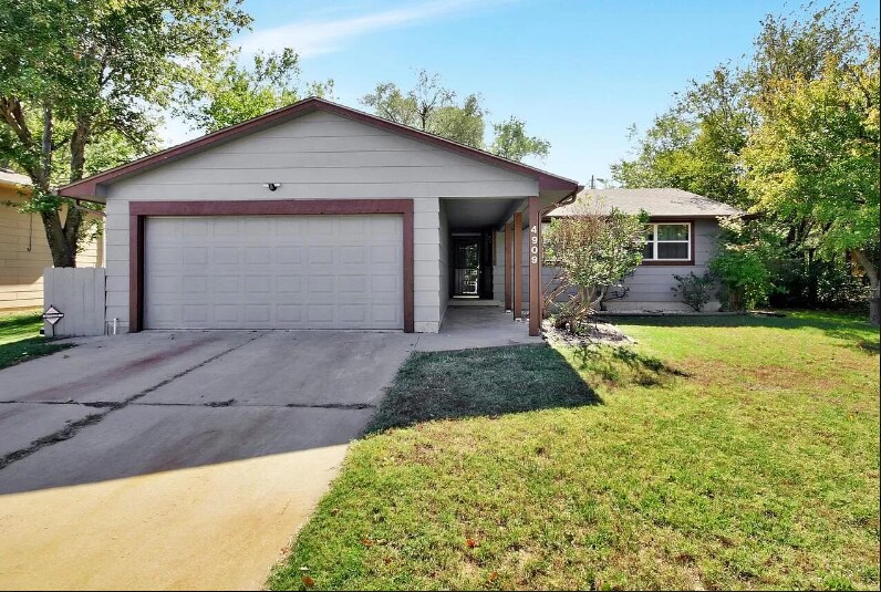 4909 E Looman St, Wichita, KS 67220 - House Rental in Wichita, KS ...