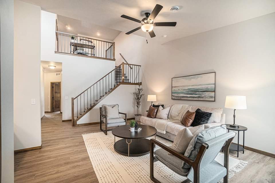 3511 S Chalice Pl, Sioux Falls, SD 57106 - Townhome Rentals in Sioux ...