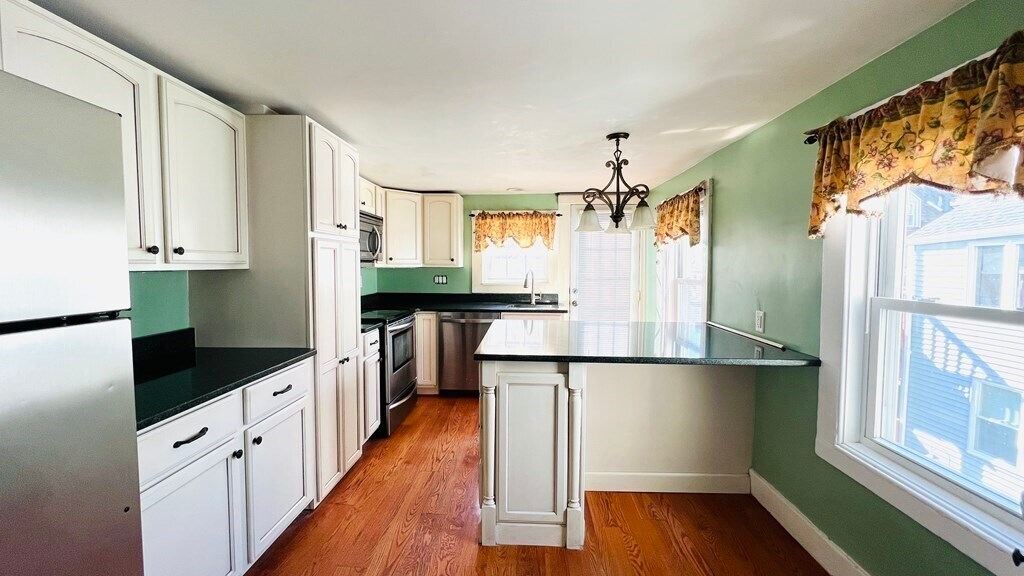 75 Spring St, Cambridge, MA 02141 - 75 Spring St Cambridge, MA 02141 ...