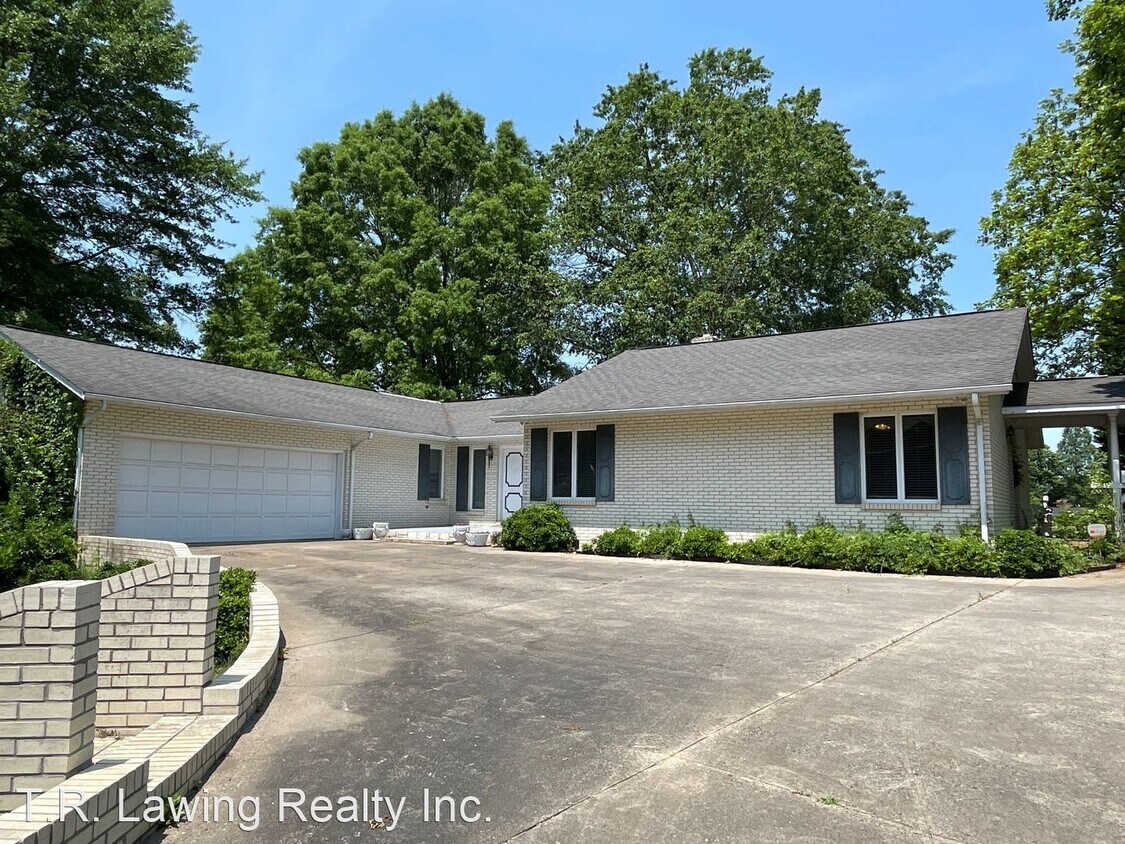 119 Elizabeth Ave, Shelby, NC 28150 - House Rental in Shelby, NC ...