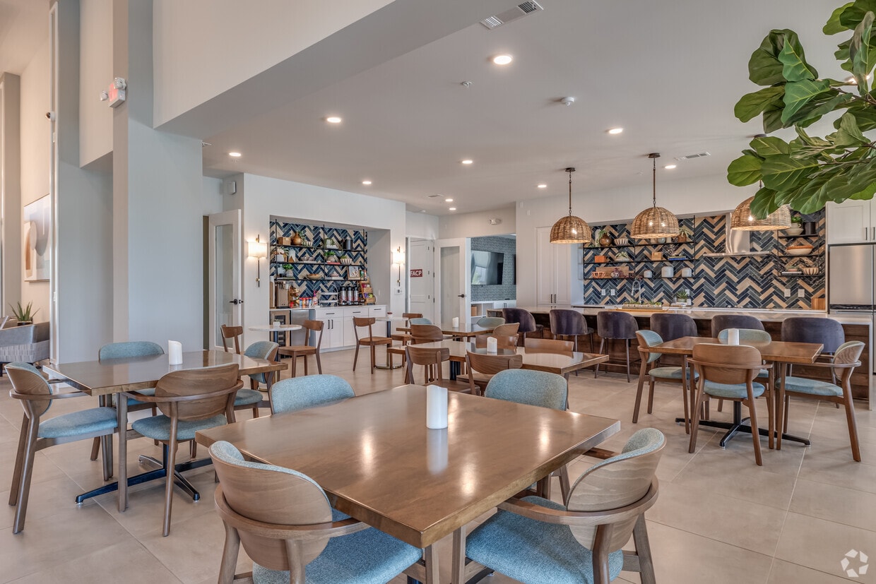 Amberlin Arrowhead 55+ Active Adult - 17120 N 53rd Ave Glendale, AZ ...