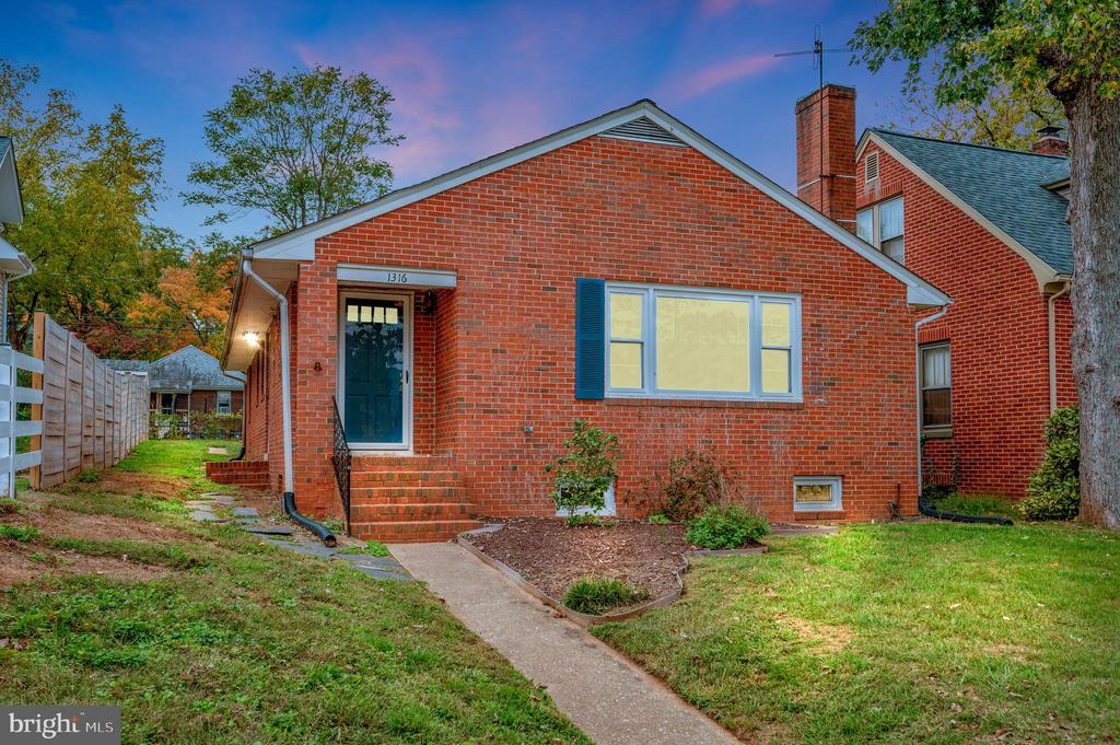 1316 Littlepage St, Fredericksburg, VA 22401 - House Rental in ...