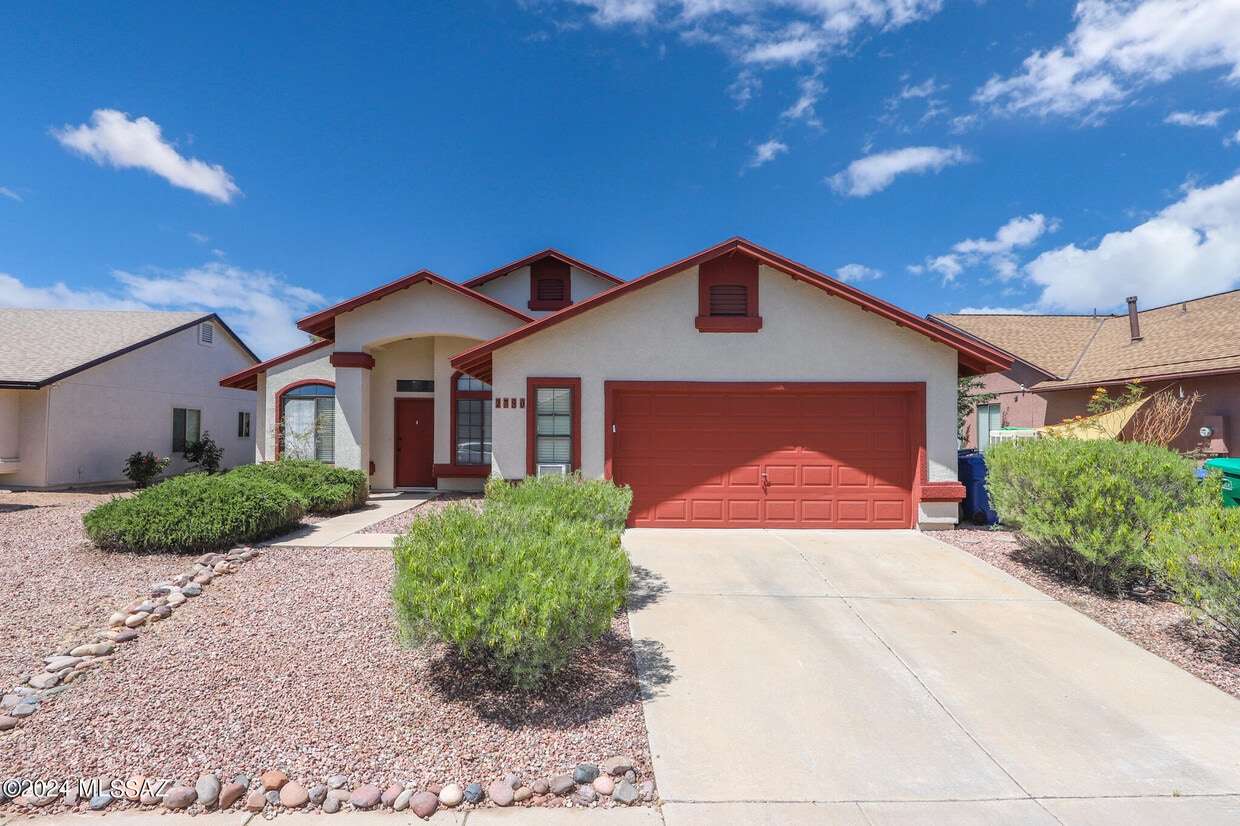 2780 W Redmond Dr, Tucson, AZ 85742 - House Rental in Tucson, AZ ...