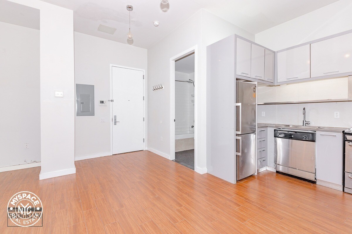 125 Eagle St Unit 2A, Brooklyn, NY 11222 | Apartments.com