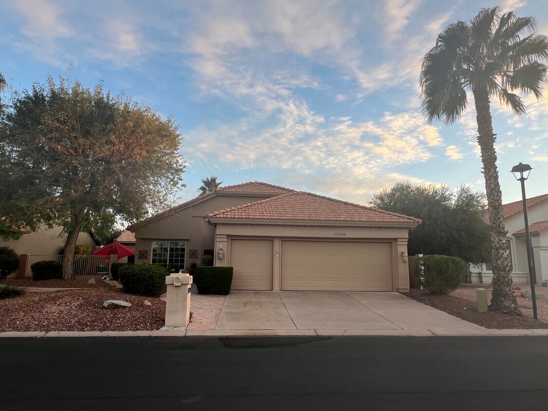 10709 E Champagne Dr, Sun Lakes, AZ 85248 - House Rental in Sun Lakes ...