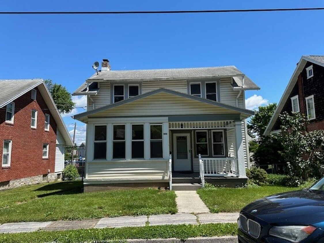 2502 Hoffer St, Harrisburg, PA 17103 - House Rental in Harrisburg, PA ...