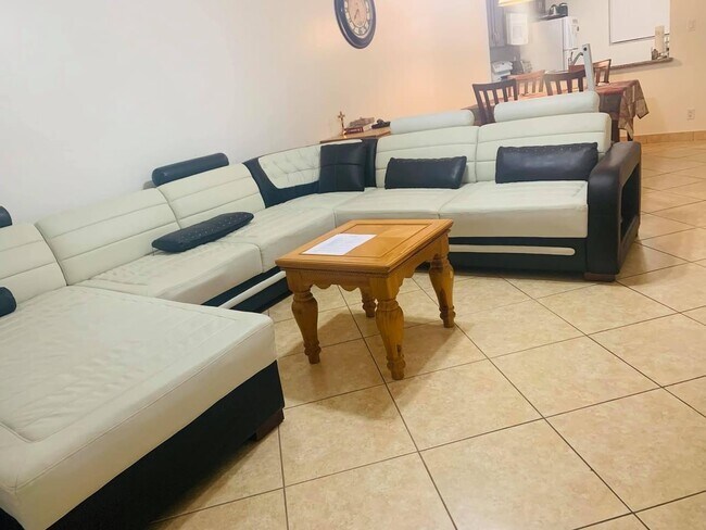 7173 Orange Dr Unit 1st Floor, Davie, FL 33314 - Condo for Rent in ...