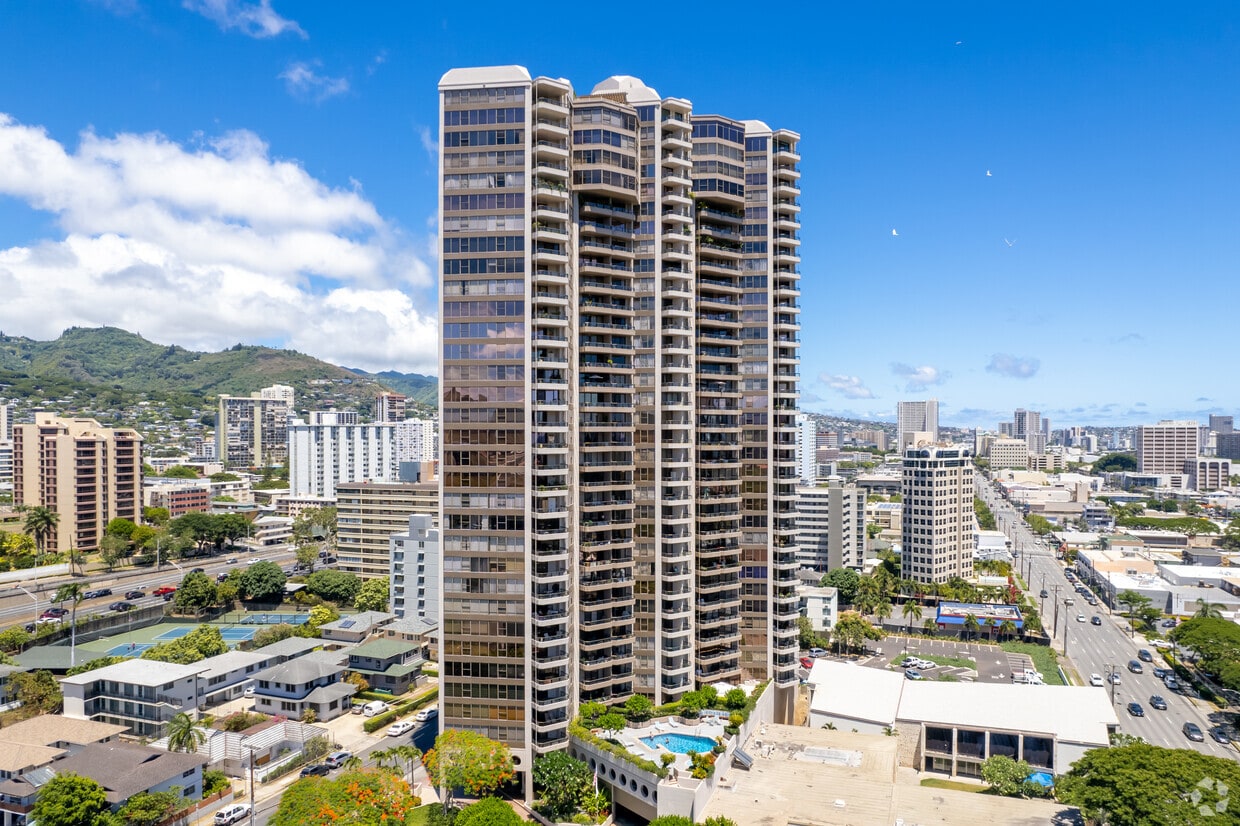 Piikoi at Kinau - 1221 Kinau St Honolulu, HI 96814 | Apartments.com