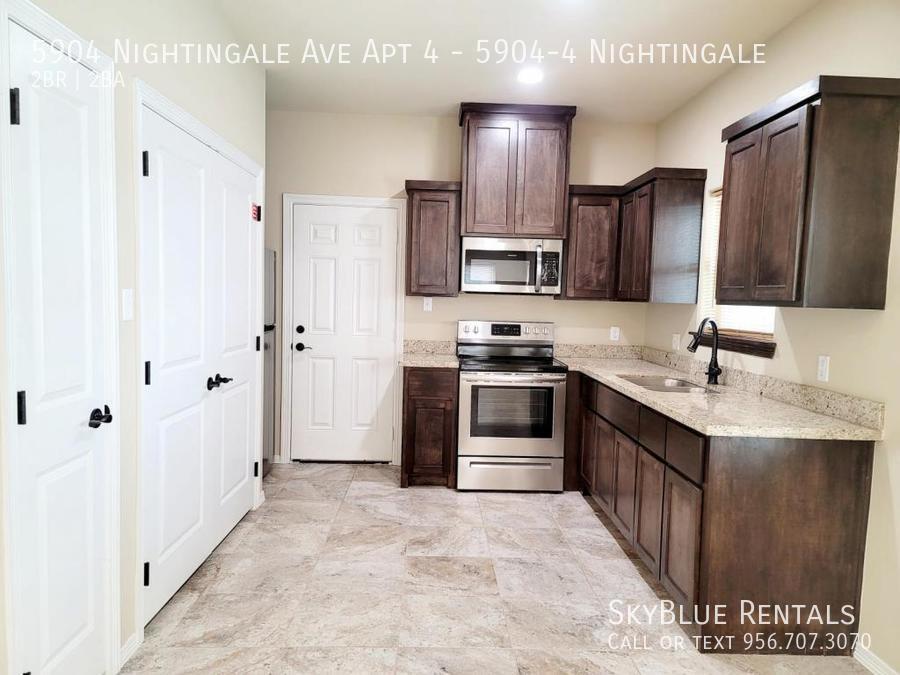 5904 Nightingale Ave Unit 5904-4 Nightingale, McAllen, TX 78504 - Room ...