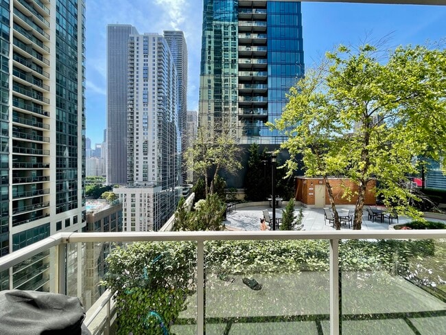 420 E Waterside Dr Unit 1404, Chicago, IL 60601 - Condo for Rent in ...
