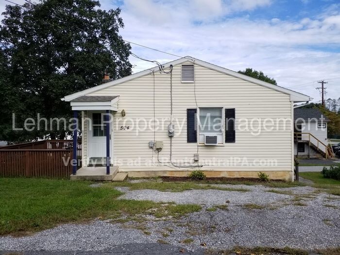 504 St Johns Rd Unit 2, Camp Hill, PA 17011 - Room for Rent in Camp ...