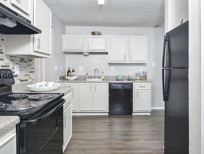 East Perimeter Pointe Apartments - 4946 Snapfinger Woods Dr Decatur, GA ...