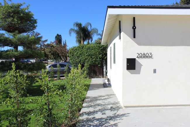 20803 Bassett St, Los Angeles, CA 91306 - House Rental in Los Angeles ...