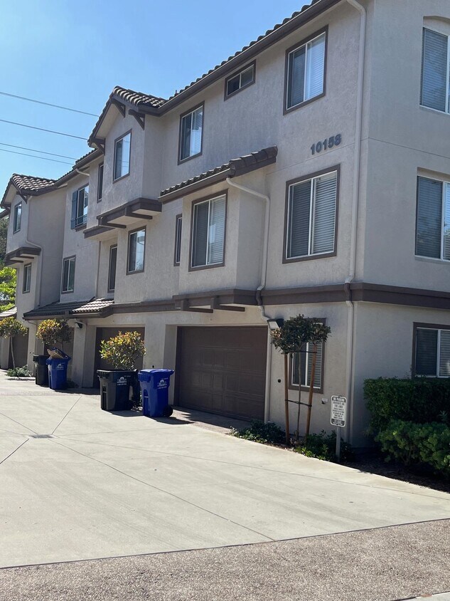 10158 Wateridge Cir, San Diego, CA 92121 - Townhome Rentals in San ...