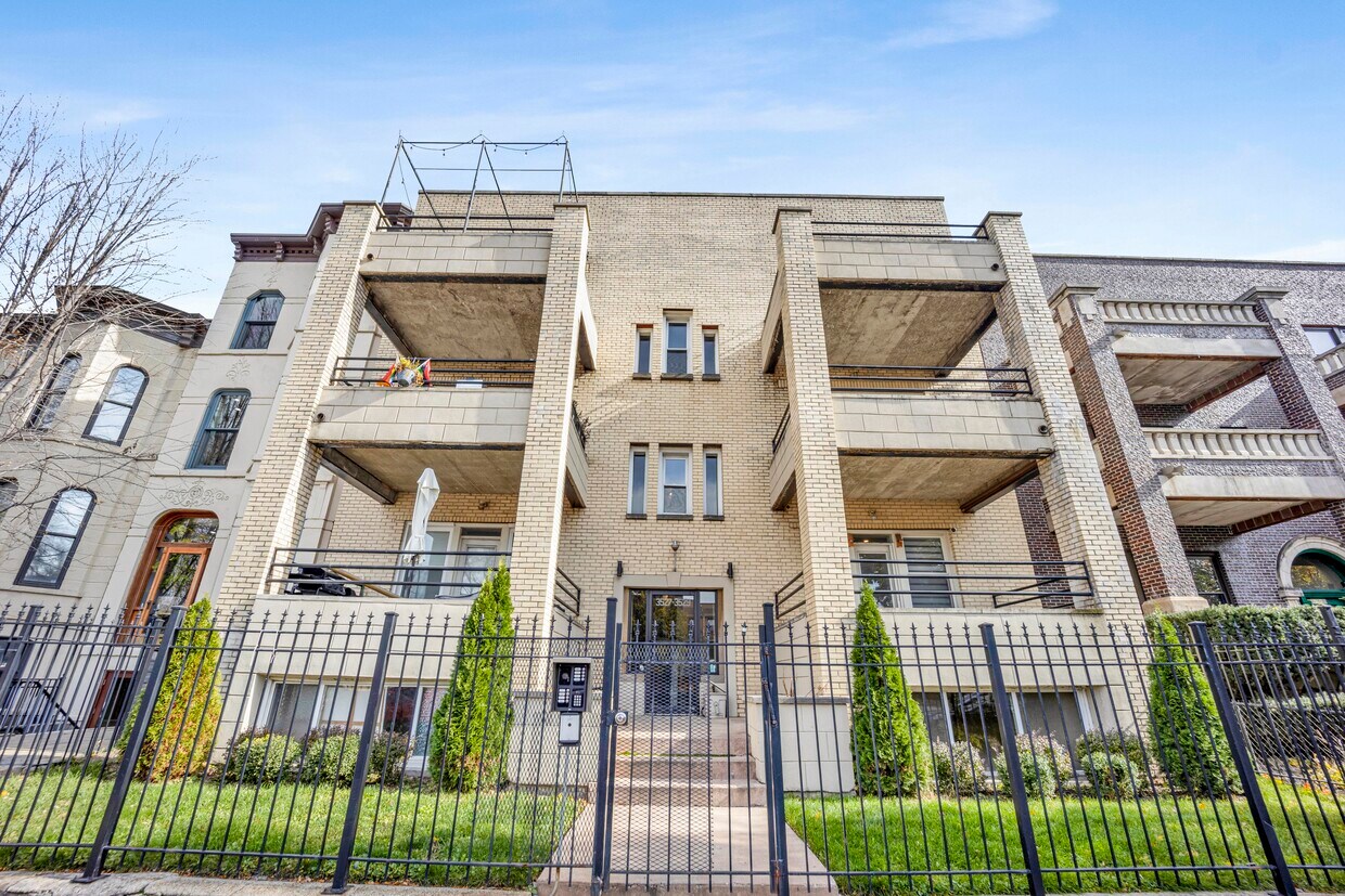 3523 S King Dr Unit 3N, Chicago, IL 60653 - Condo for Rent in Chicago ...