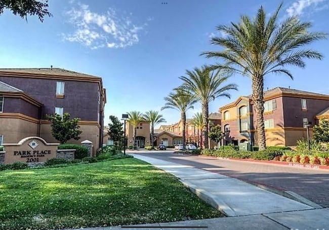 2001 Club Center Dr Unit 2106, Sacramento, CA 95835 - Condo for Rent in ...