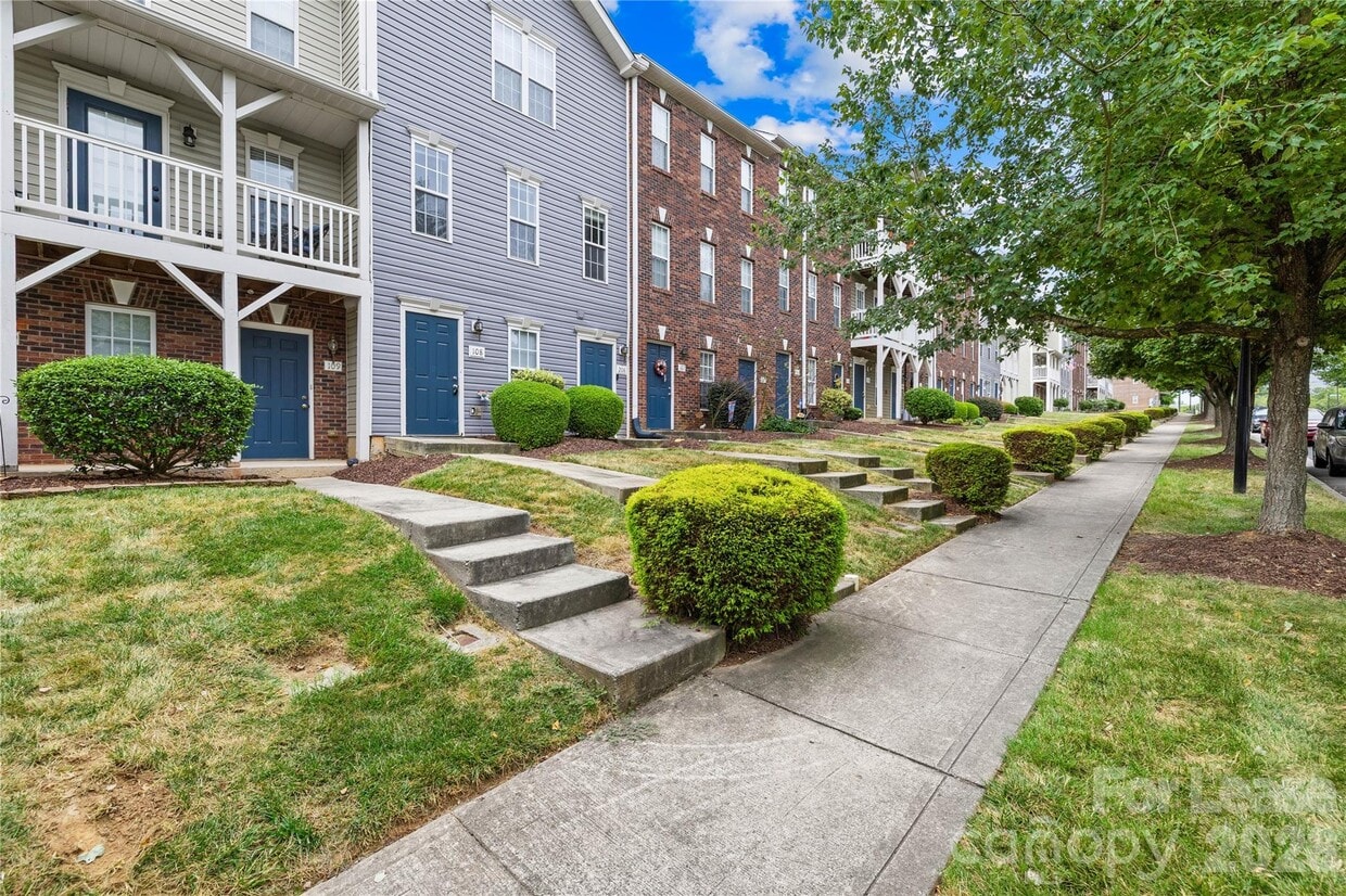 118 Steam Engine Dr Unit 108, Mooresville, NC 28115 - Condo for Rent in ...