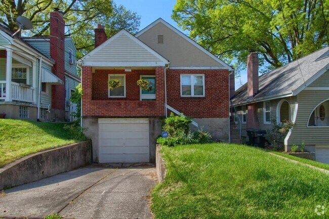 Lenox Place Townhouses for Rent - Cincinnati, OH