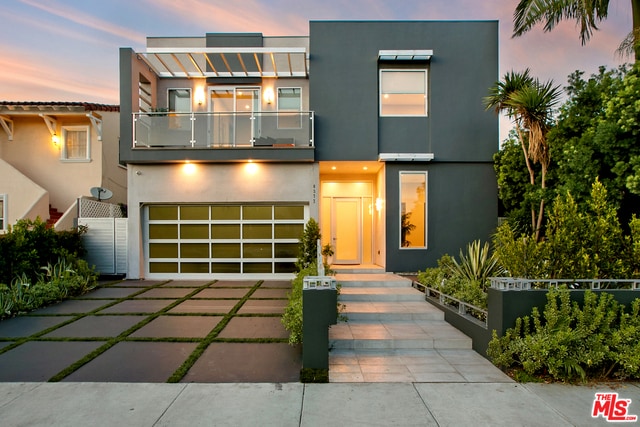 8377 4th St, Los Angeles, CA 90048 - House Rental in Los Angeles, CA | Apartments.com