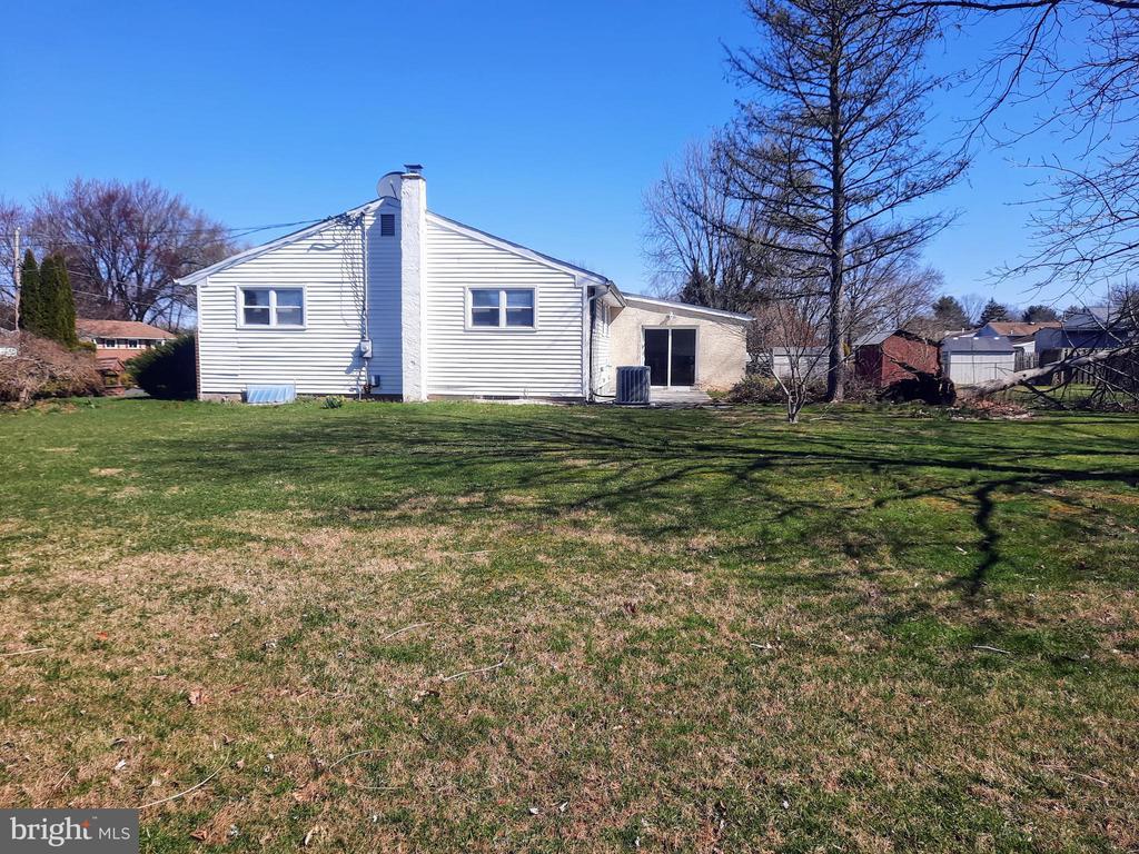 677 Clifford St, Warminster, PA 18974 - House Rental in Warminster, PA ...