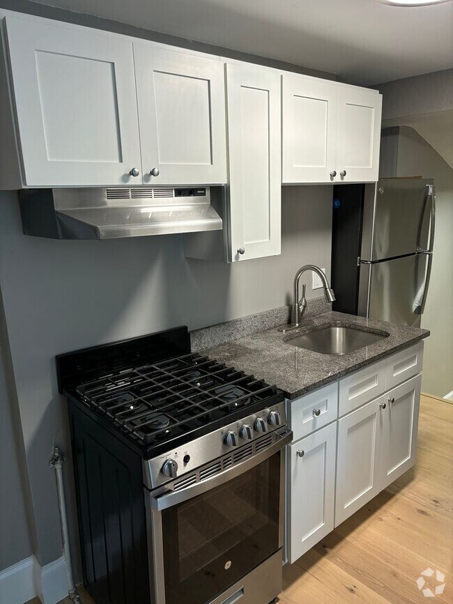 Dudley Triangle Apartments for Rent with High Ceilings - Boston, MA ...