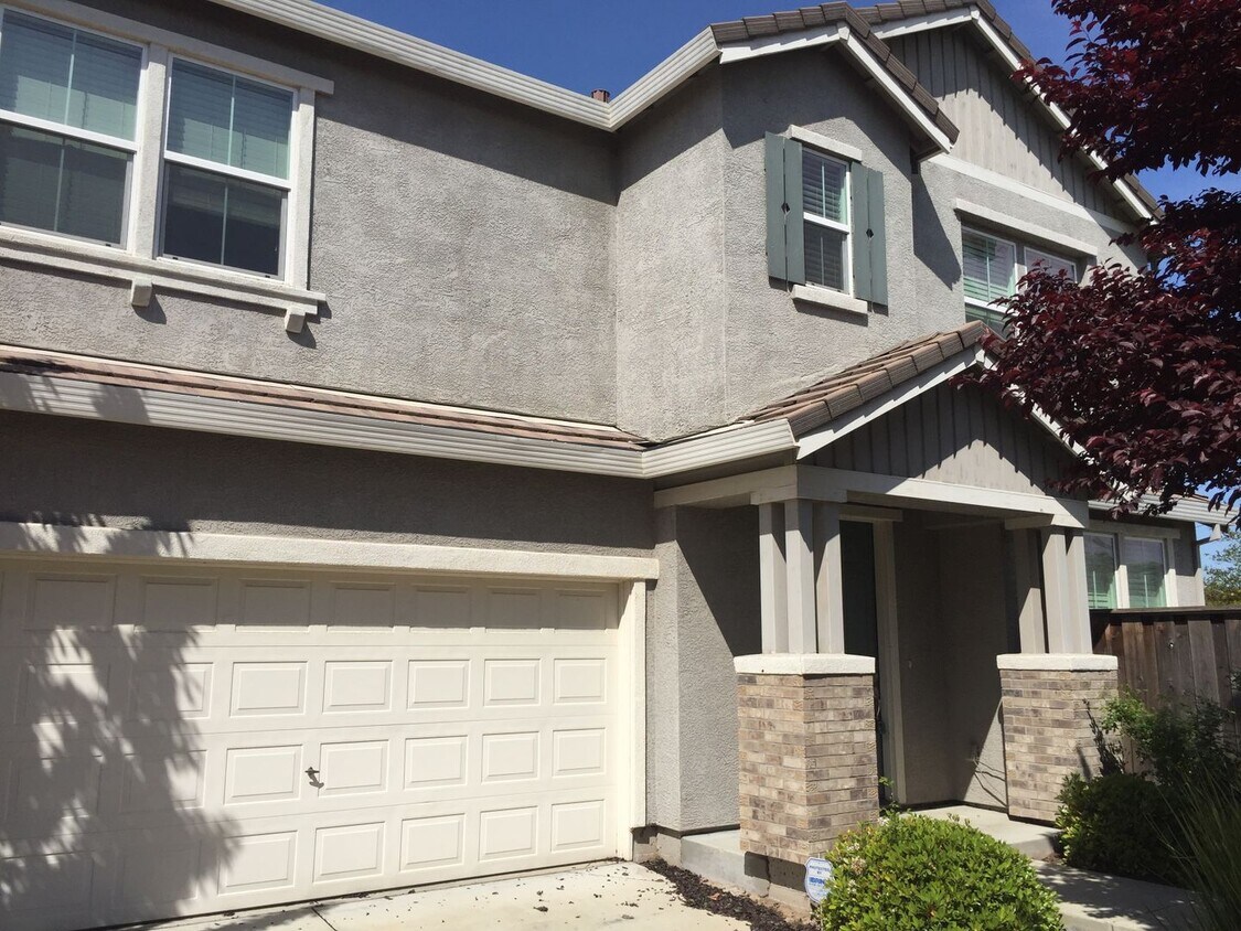 2547 Cottage Pointe Dr, Riverbank, CA 95367 - House Rental in Riverbank ...
