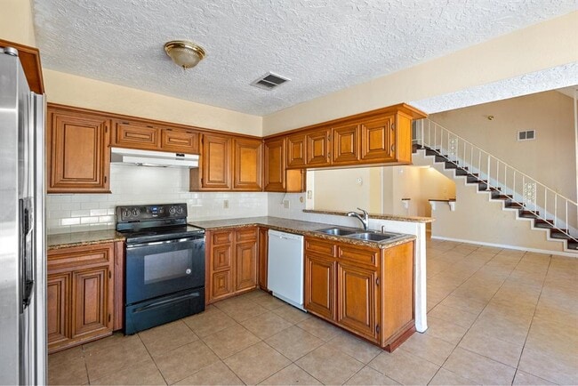 22710 River Birch Dr, Tomball, TX 77375 - House Rental in Tomball, TX | Apartments.com