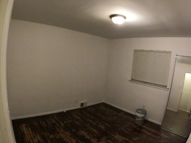 9390 Appleton Ave, Redford, MI 48539 | Apartments.com