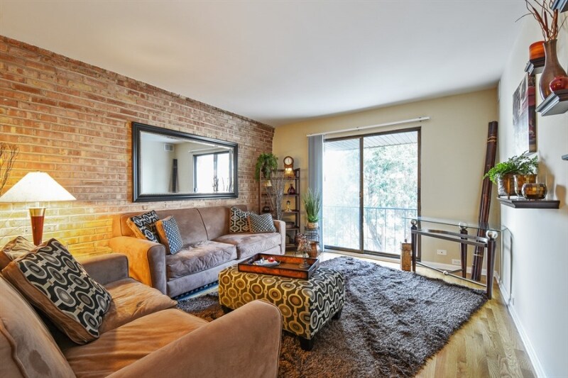 600 W Russell St Unit 206, Barrington, IL 60010 | Apartments.com