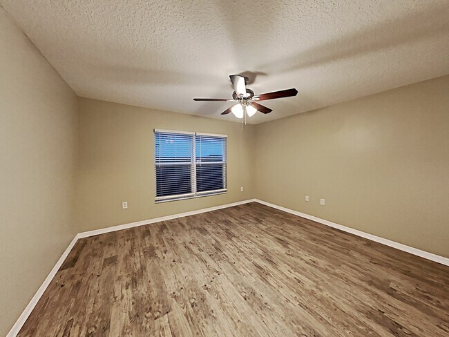 1152 Amanda Kay Cir - House Rental in Sanford, FL | Apartments.com