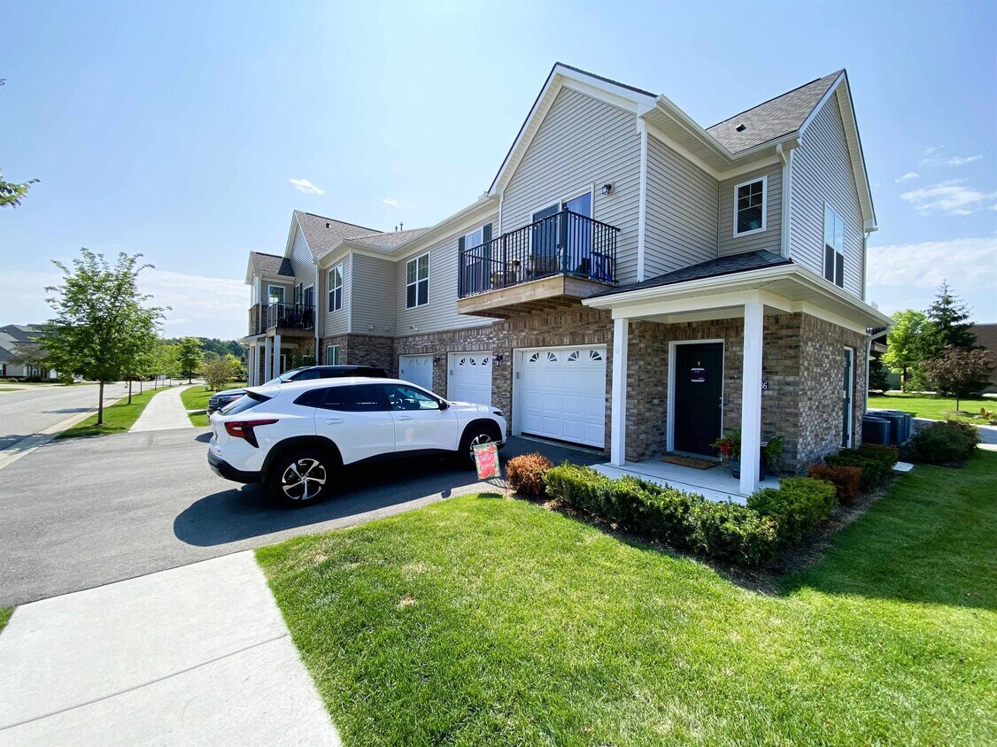 10036 Ridge Run St Unit 1, Howell, MI 48855 - Condo for Rent in Howell ...