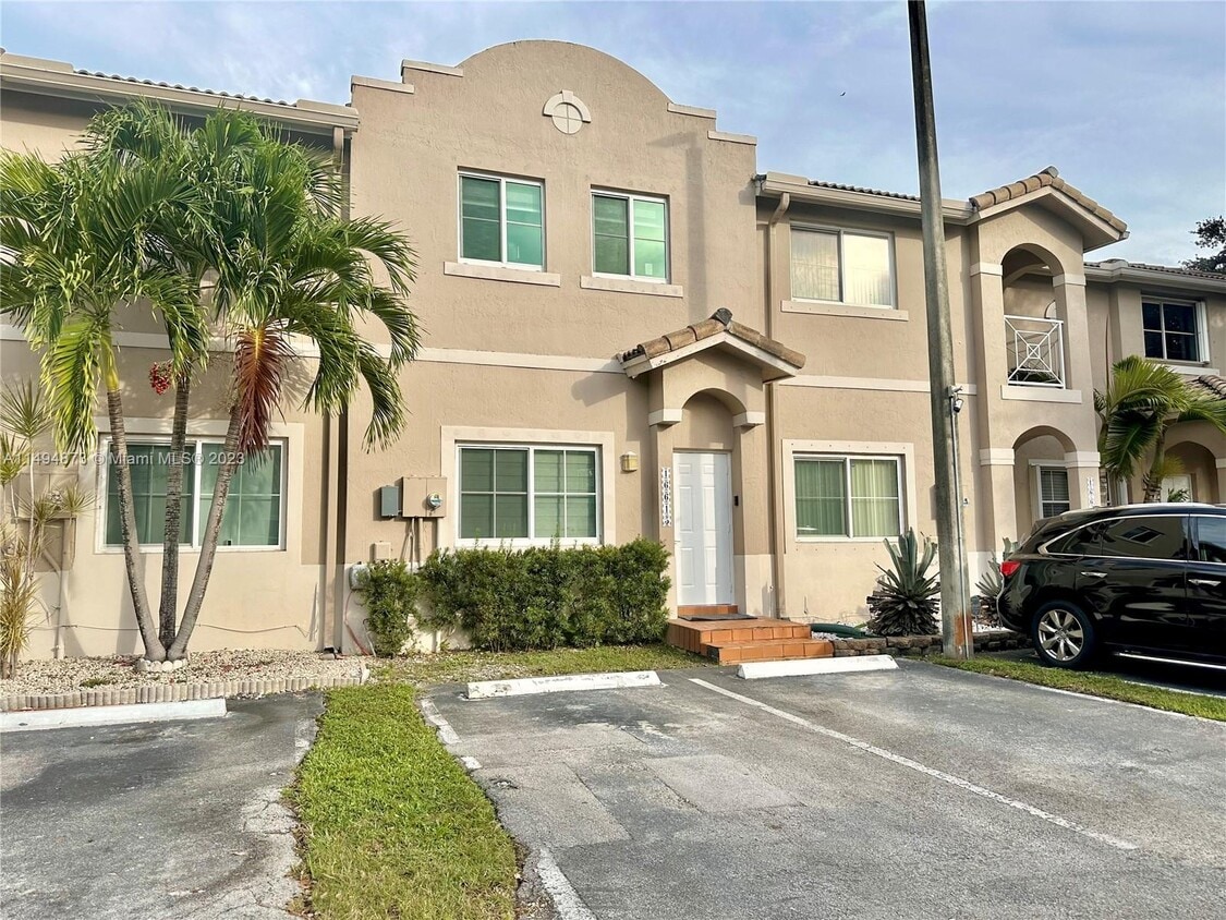 16615 NW 70th Ct, Hialeah, FL 33014 - Townhome Rentals in Hialeah FL ...