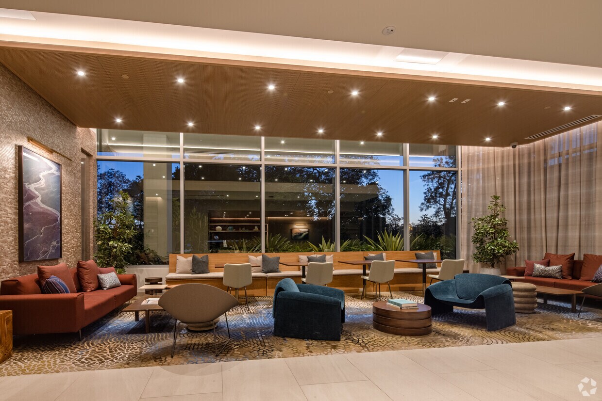 One Museum Square - Apartments in Los Angeles, CA | Westside Rentals