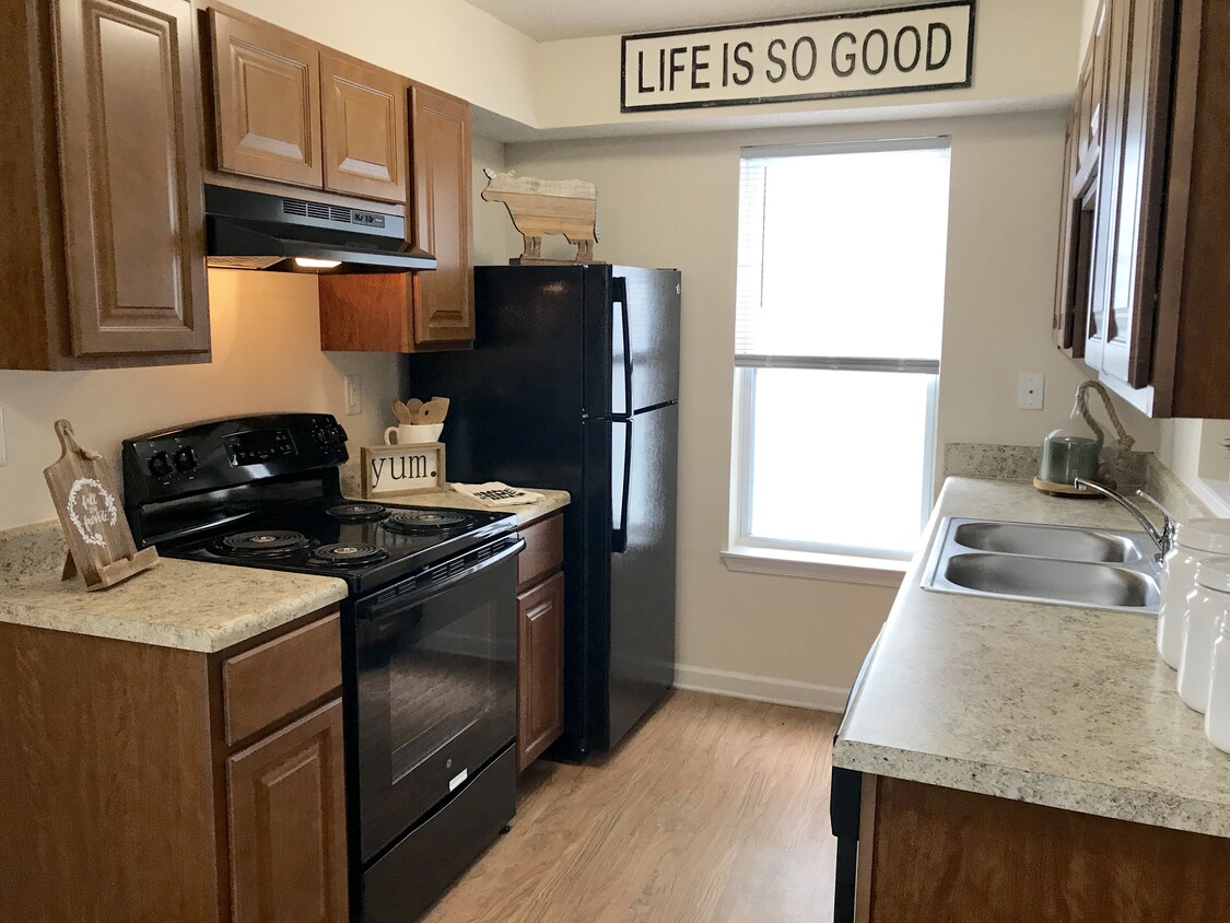 Starling Village - 1921 Robert Hall Blvd Chesapeake, VA 23324 ...