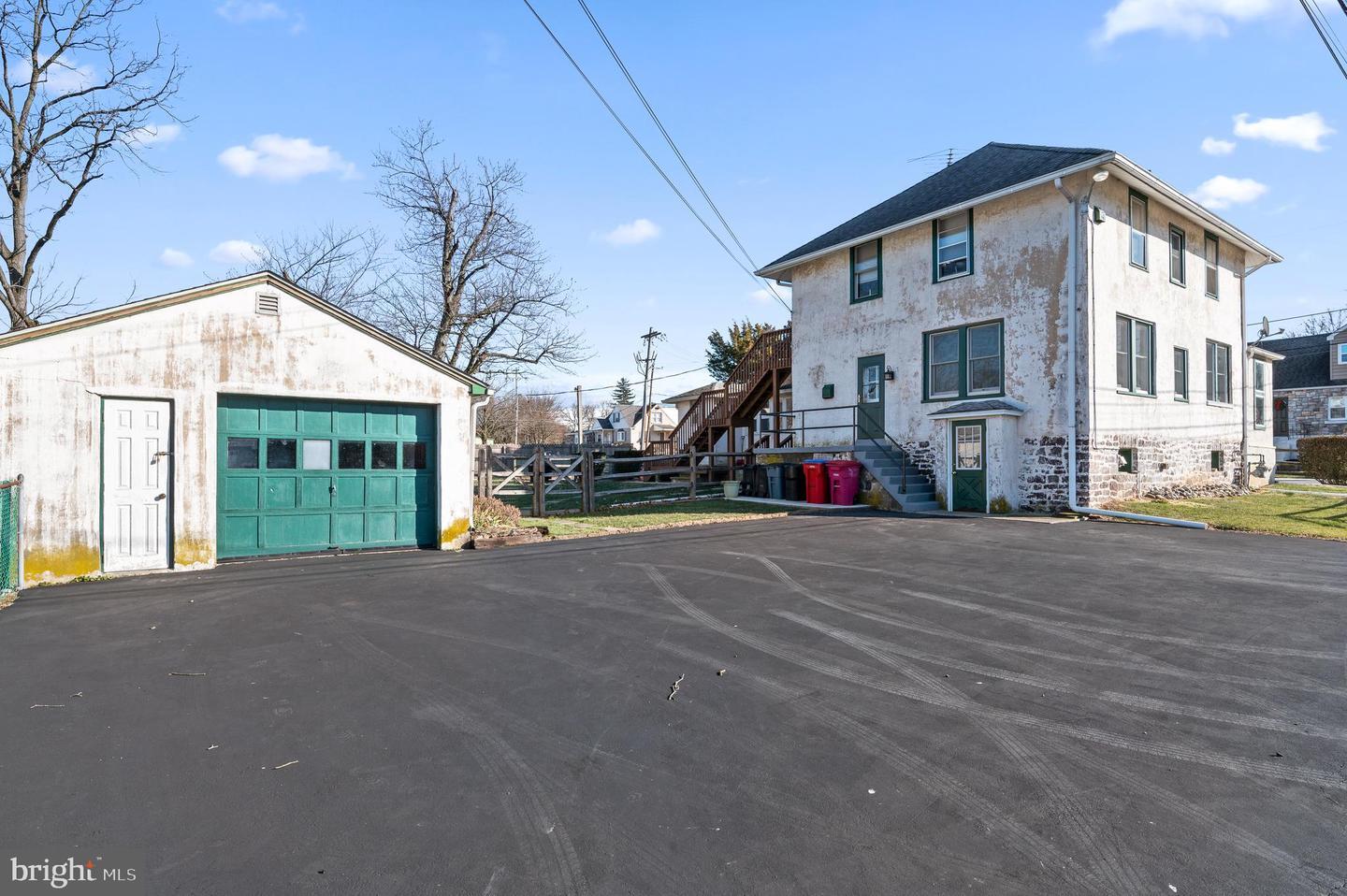 29 S Barry Ave Unit 1, Trooper, PA 19403 - Room for Rent in Trooper, PA ...